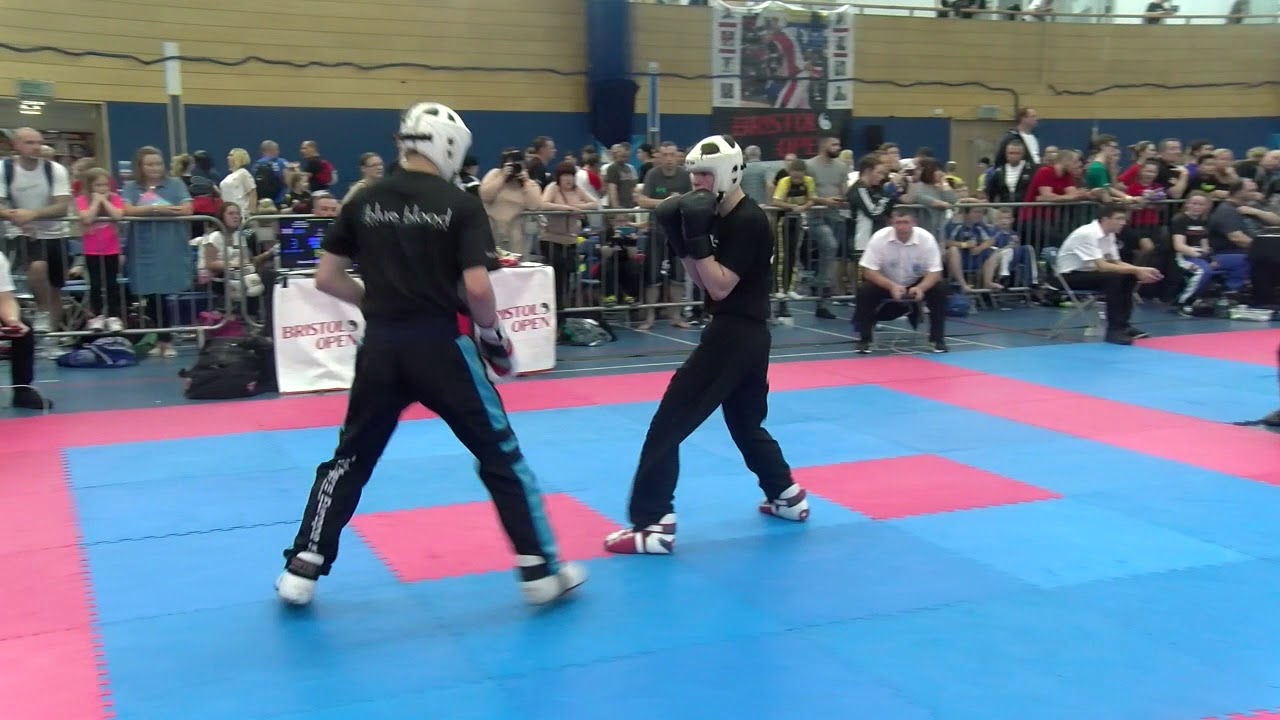 Fin Heesom v Dylan Baird Bristol Open 2017 - YouTube