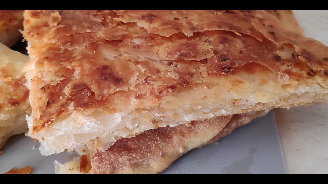 Μία συνταγή για τραγανή ξεχωριστή πεντανόστιμη τυρόπιτα που γίνεται στο ...