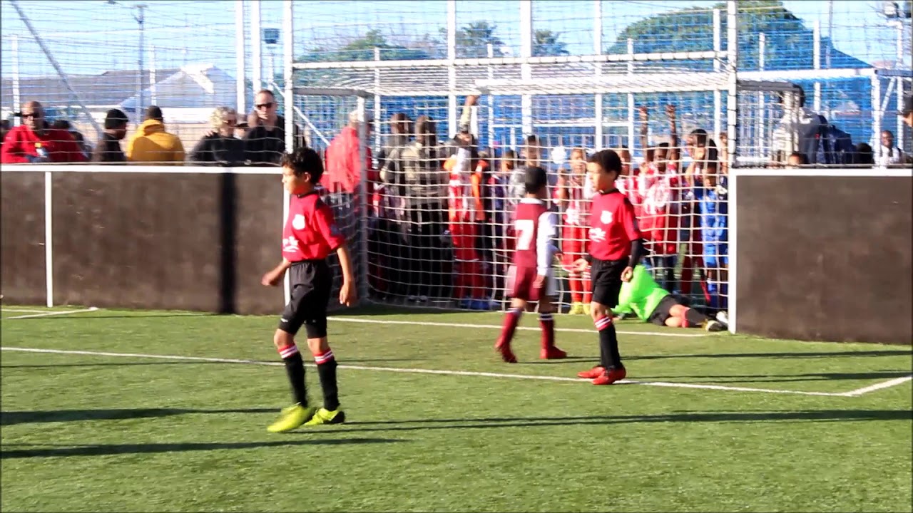 U 8 Clyde Pinelands vs Edgemead FC @ Chelsea Bridgetown Five Champ ...