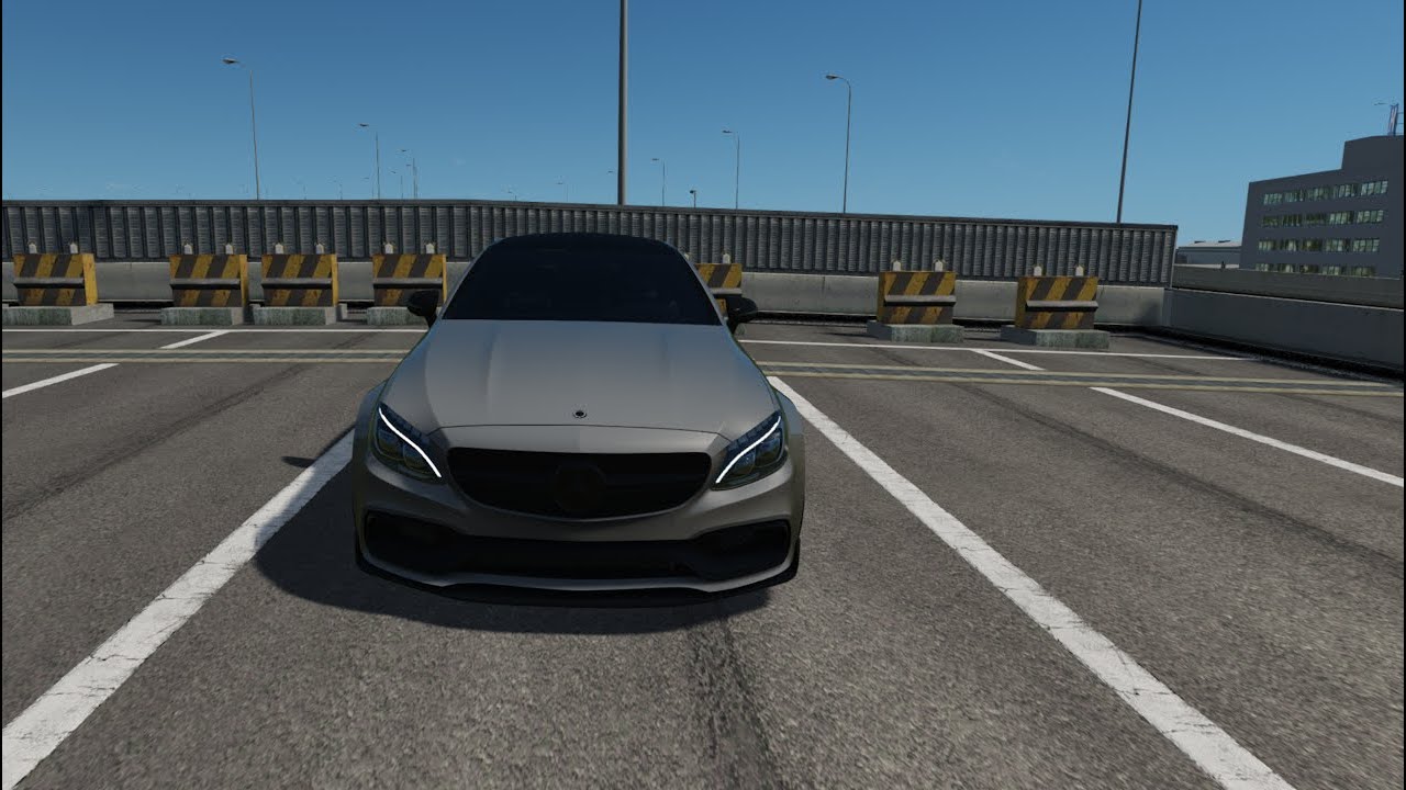Cutting up in a Mercedes Benz - YouTube