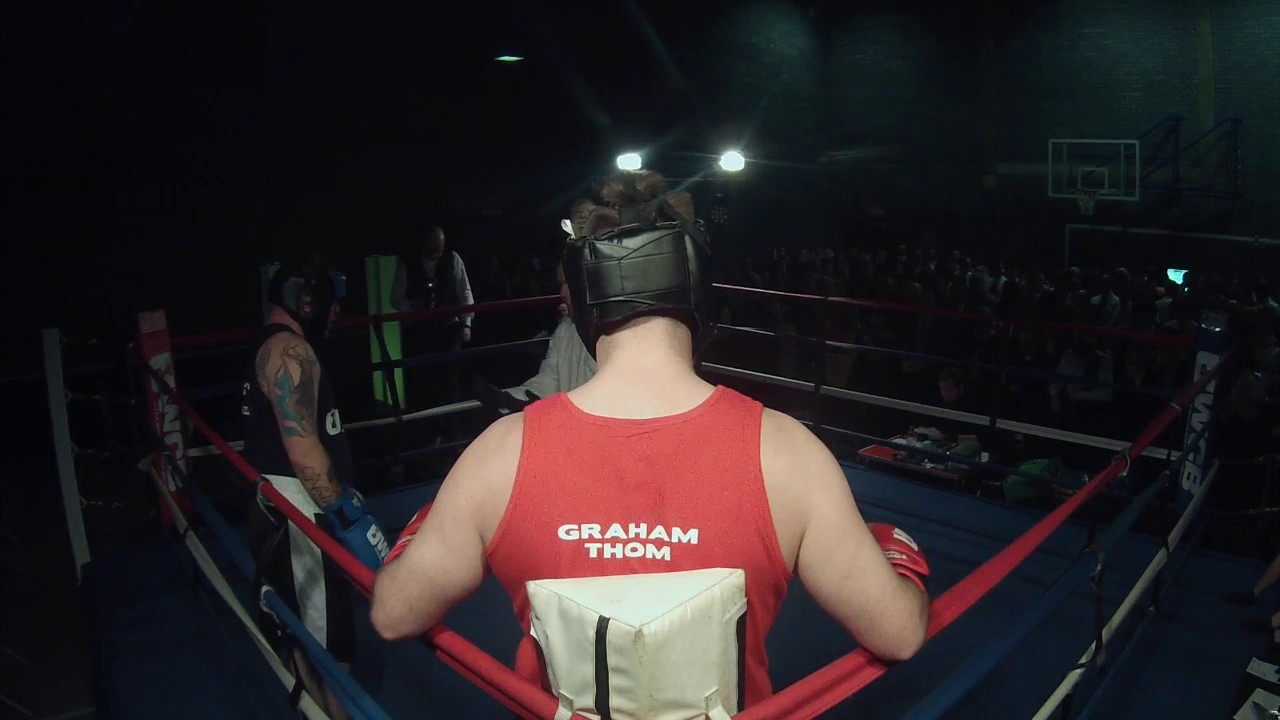 Ultra White Collar Boxing | Dundee | Graham Thom VS Mike Balfour - YouTube