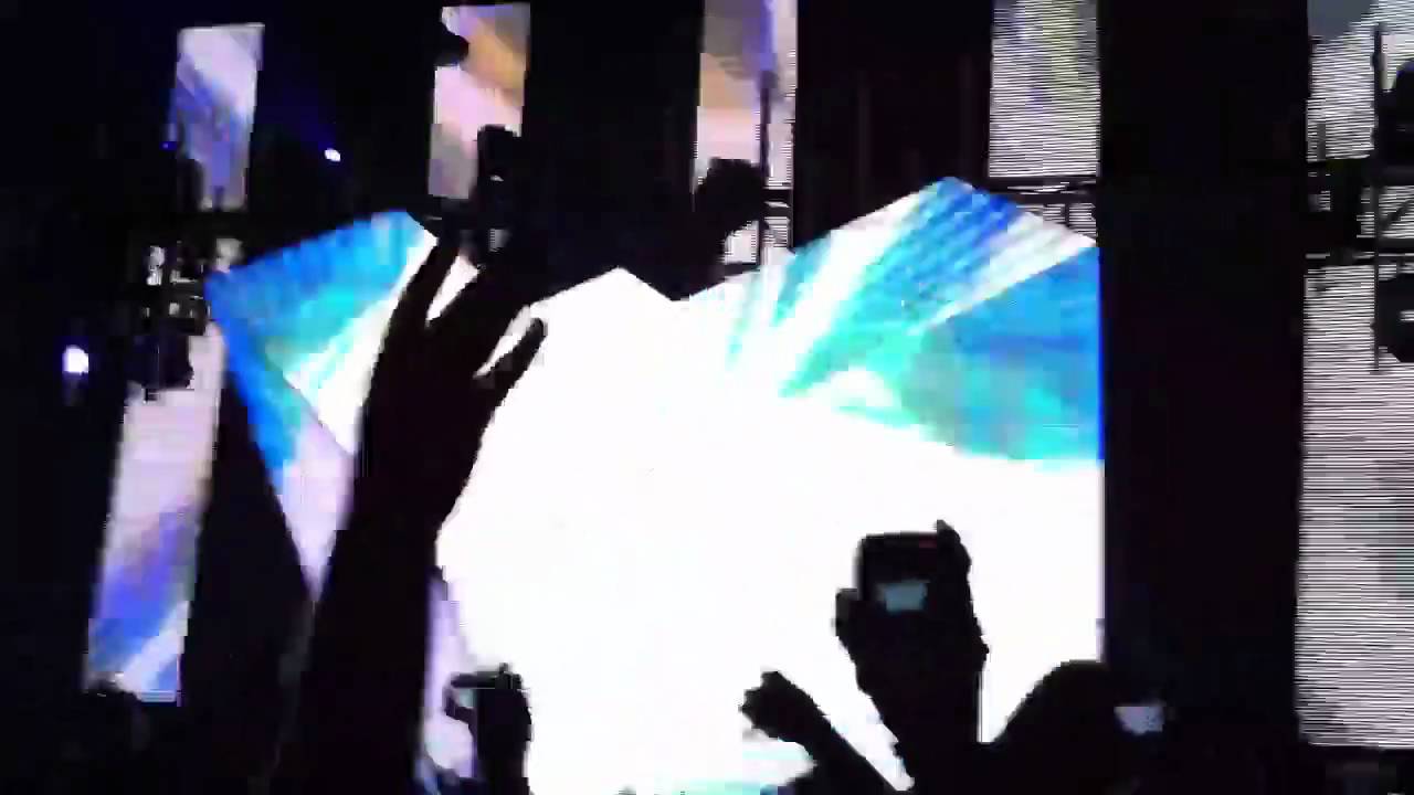 Deadmau5 Live HD LED Cube 720p Tabernacle Atlanta Oct 1, 2010 - YouTube