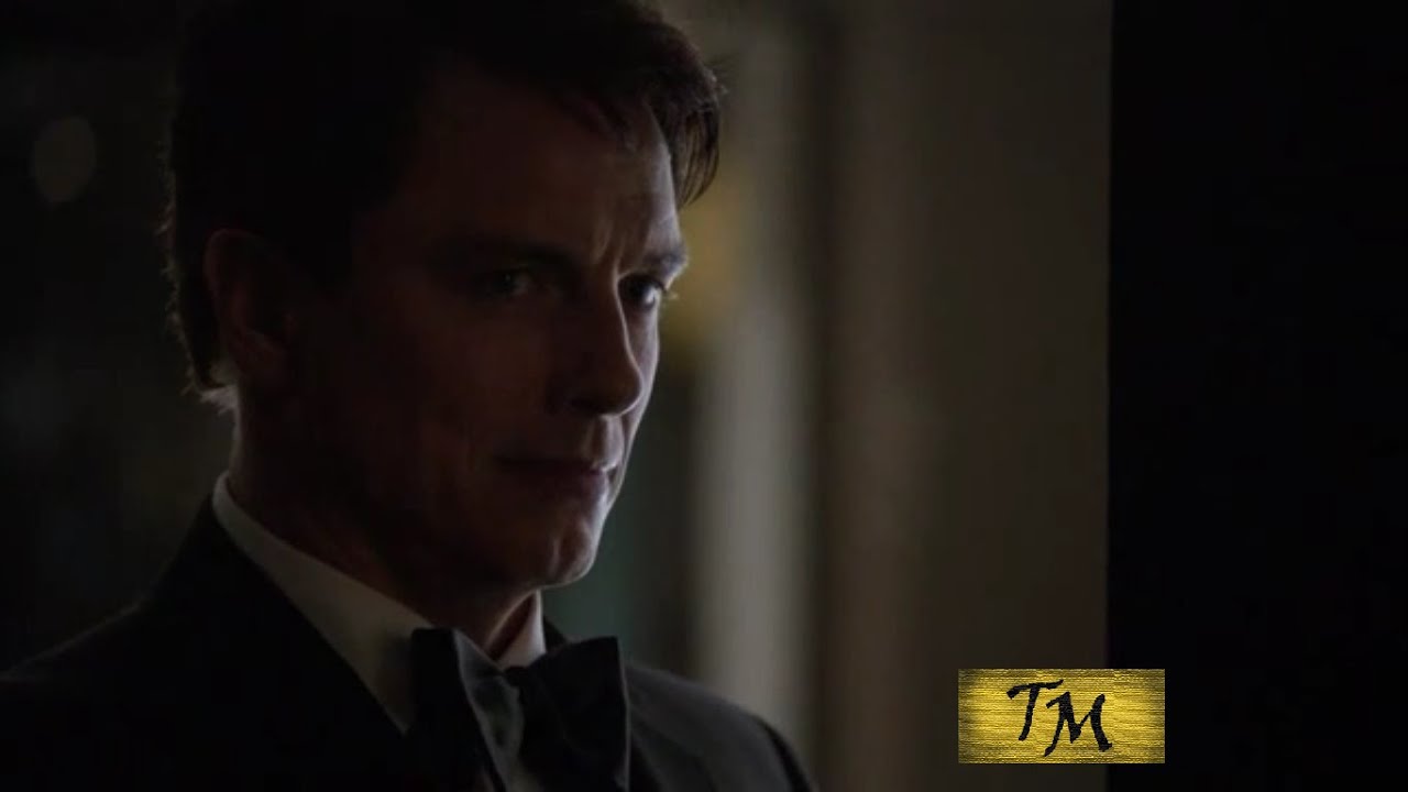 Malcolm Merlyn - Arrow - YouTube