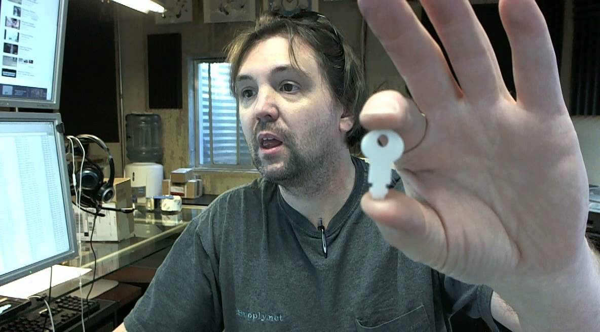 Bobrick 72860-43 Plastic Key - YouTube