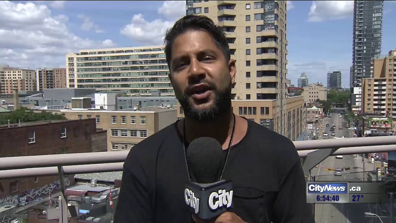 Video: Devo Brown’s KiSS 92.5 Weekly Top 3 songs - YouTube