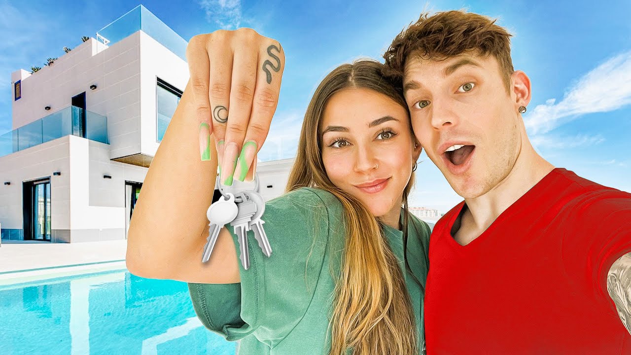 NOS COMPRAMOS NUESTRA PRIMERA CASA JUNTOS 💘 Exi - YouTube