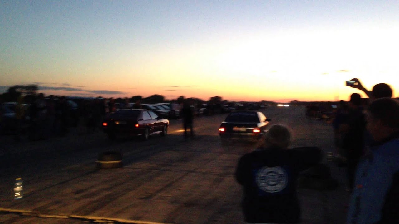 red ACQ vs Audi 200 20vt(650HP) rumbula drag race - YouTube