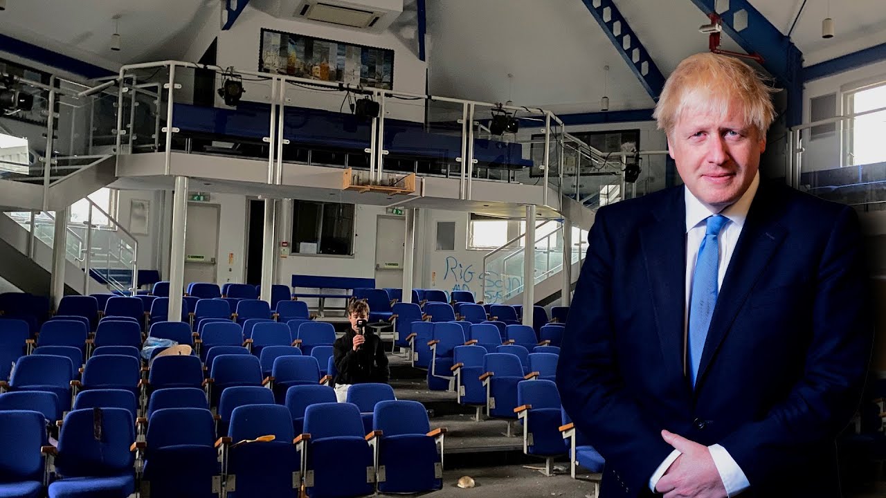 We found BORIS JOHNSON'S ABANDONED School — SECURITY hunt around for us ...