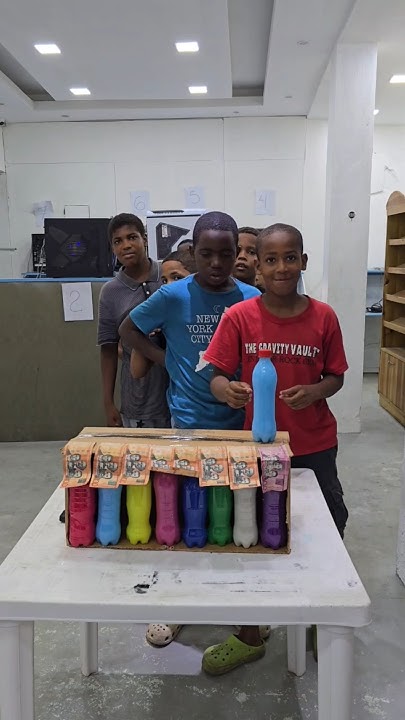Empareja los colores. #shorts #juego #juegos #niños #botella #dinero # ...