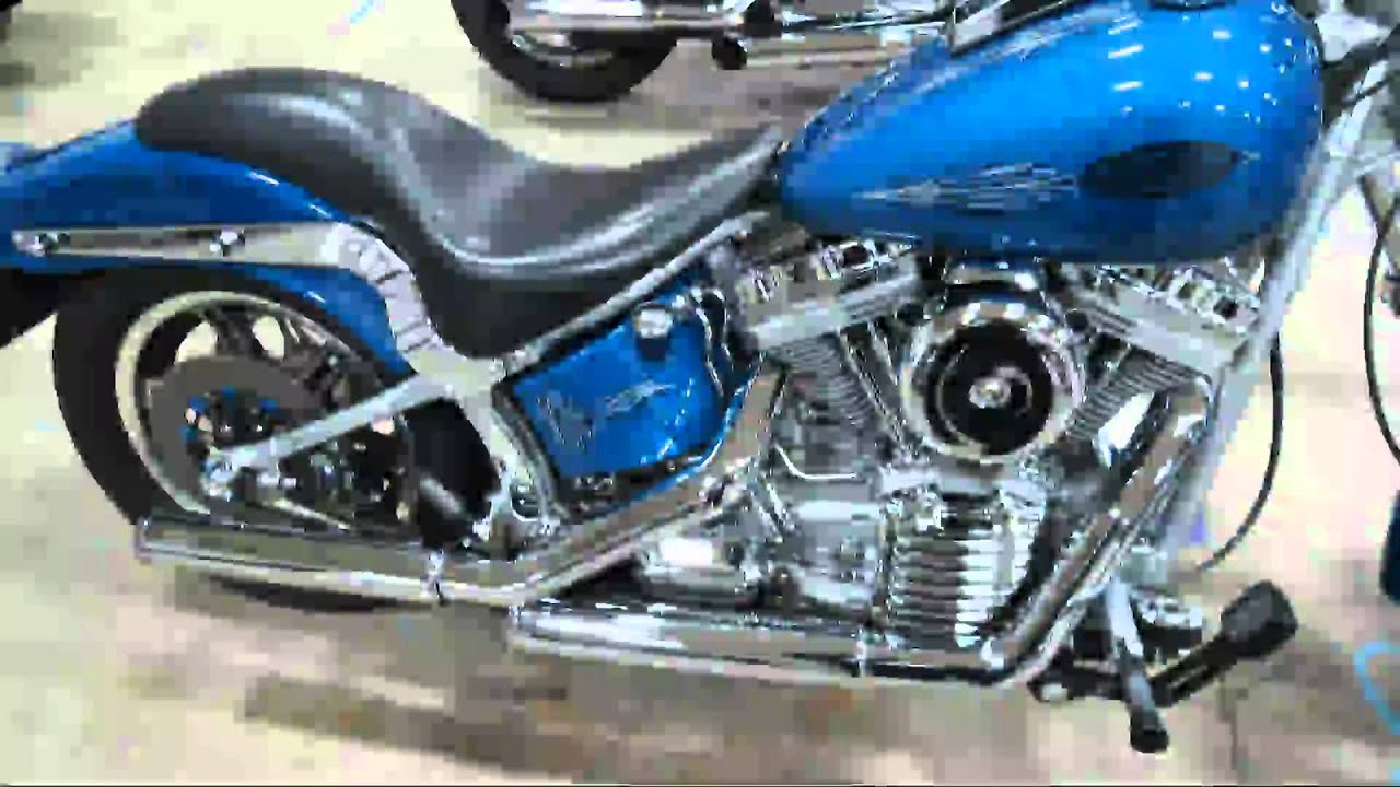 2005 Harley Davidson FXST Motorcycle - YouTube