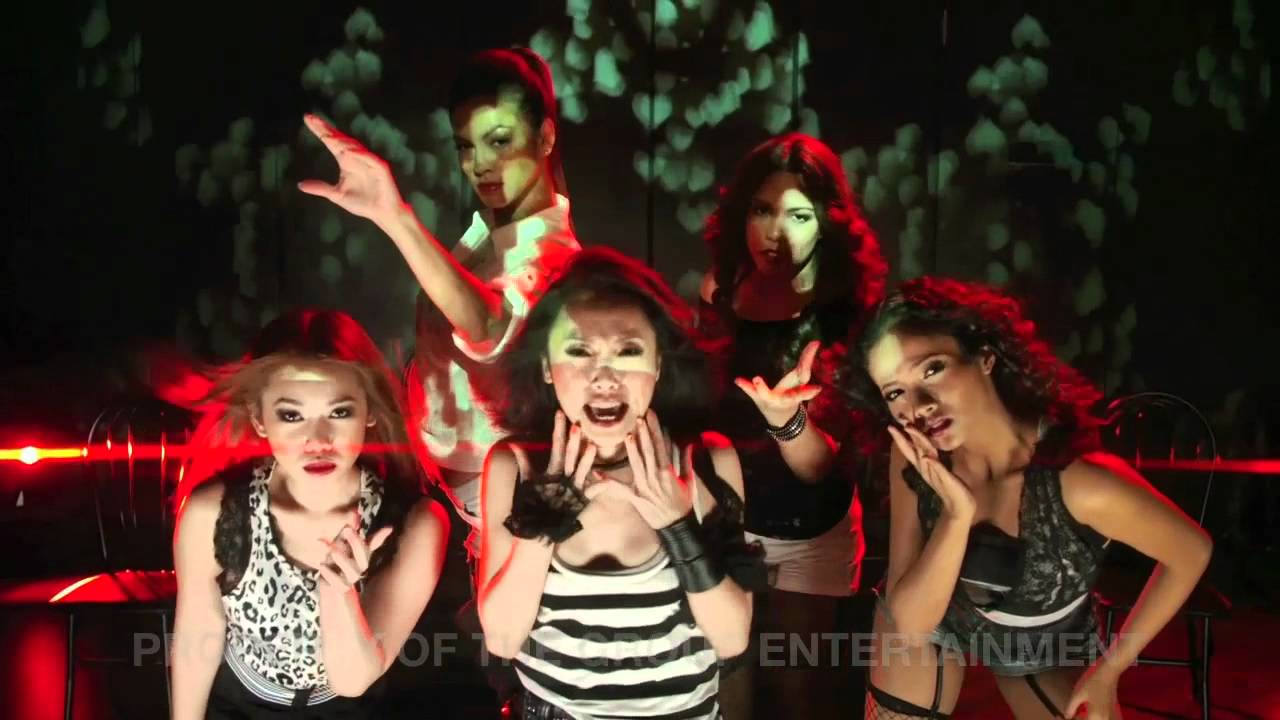 The Kitchen Musical : Tainted Love - YouTube