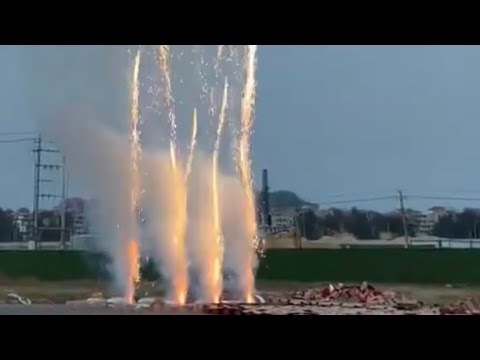 100 firecracker 🧨 Rockets - YouTube