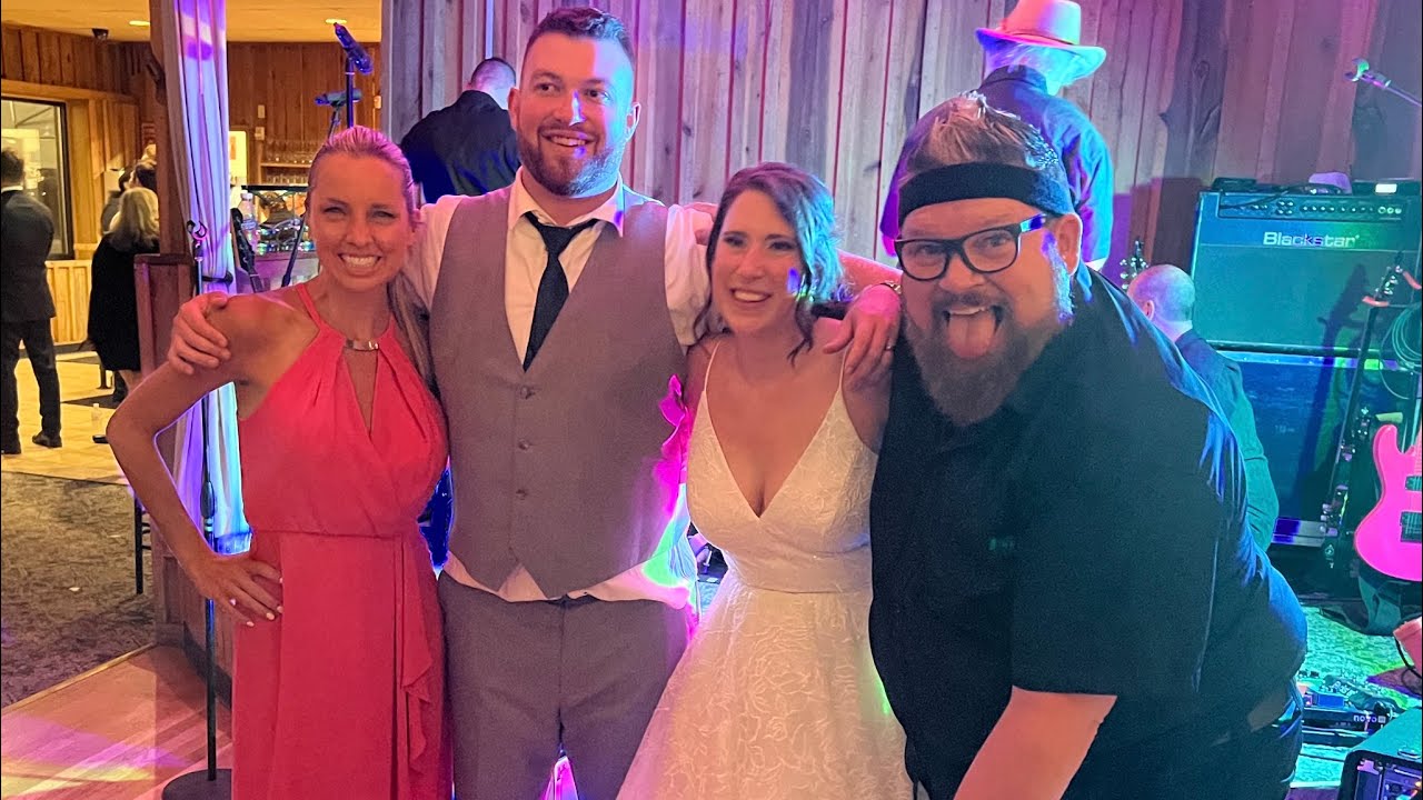 Newlyweds Christina & Michael Conlan 6.8.24 - YouTube