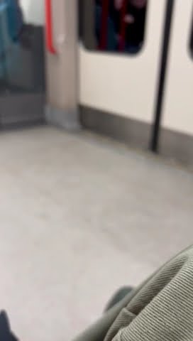 Boarding the Refurb 1992 Stock (NEW Motor) 91201/91001 (Carriage 93054 ...