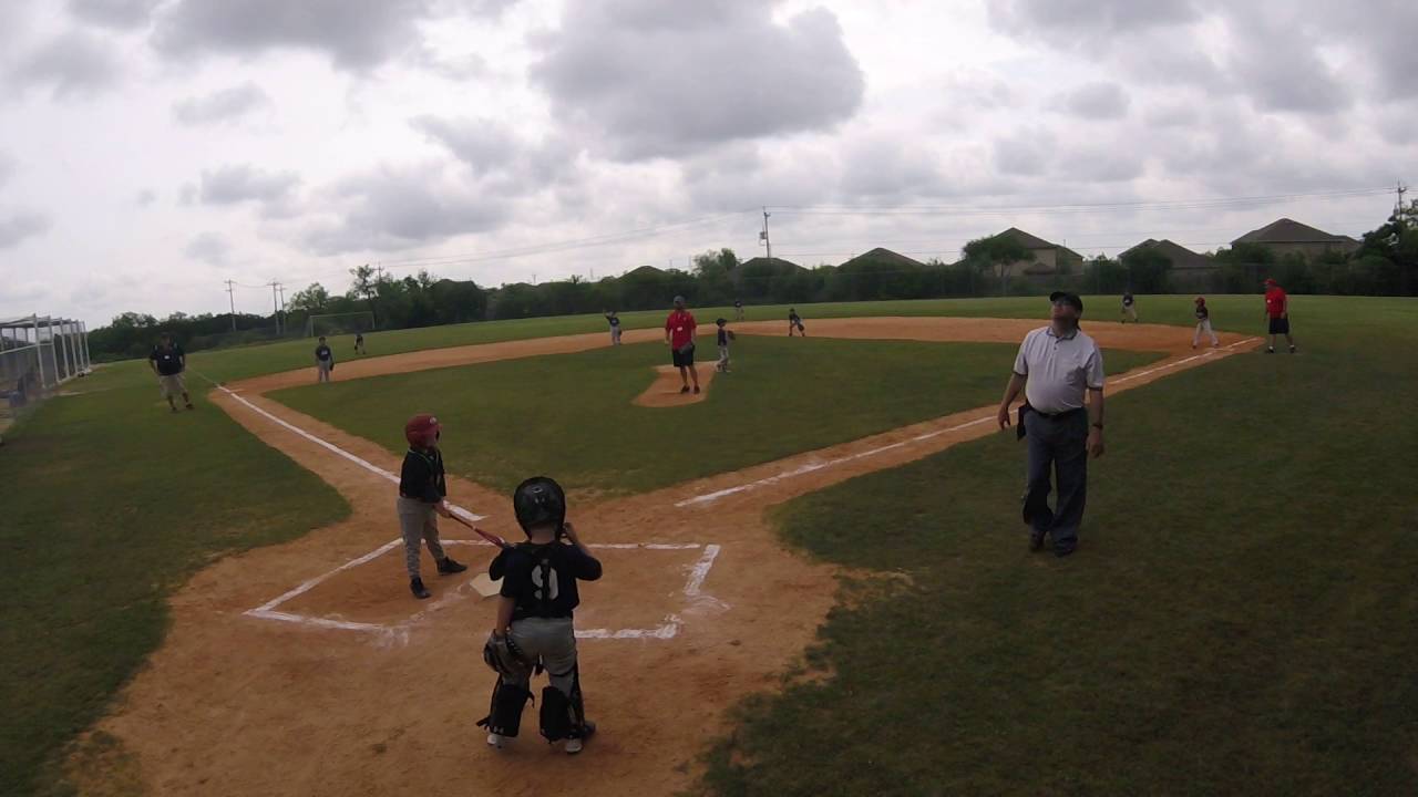 Titans 6u basball 5 / 14 top 2 - YouTube