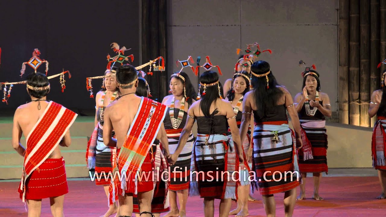 Young men and women of Tangkhul tribe dance in Manipur - YouTube