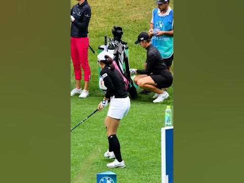 LPGA BMW 2023 속이 뻥 뚫릴정도로 시원한 스윙을 선보이는 미래의 한국 LPGA 선수 윤다빈 티샷!! - YouTube