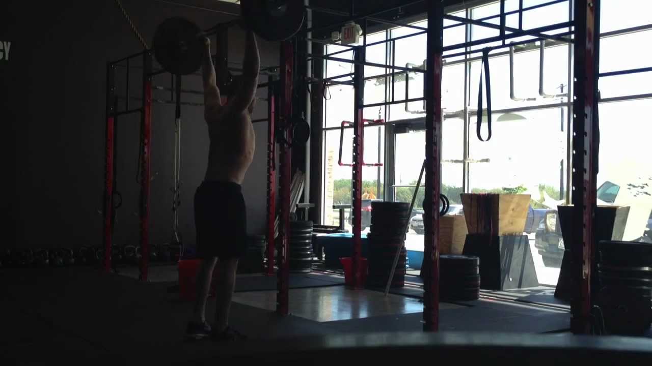 Crossfit 12.5 workout (cut short) - YouTube