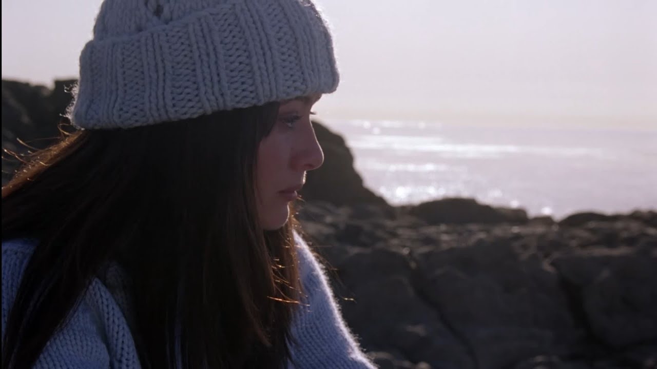 The Unforgettable Fire- U2 (to Charmed Season 1- 3 Prue clips, a Shannen Doherty Tribute) - YouTube