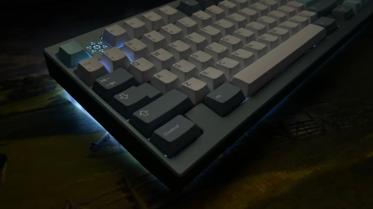 GEONWORKS F1-8K Snow Edition - Typing Sounds - YouTube