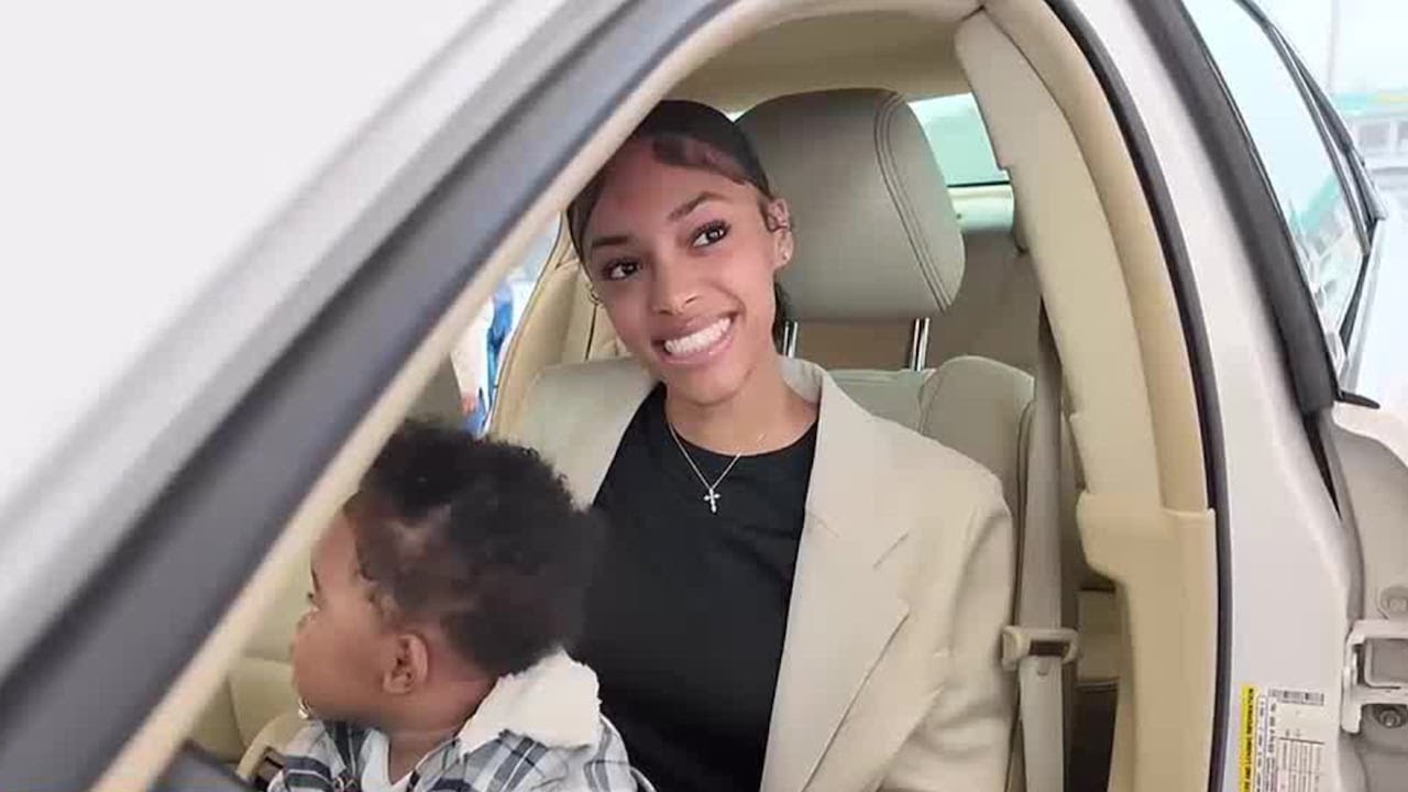 Dealership helps single mother get a reliable car - YouTube