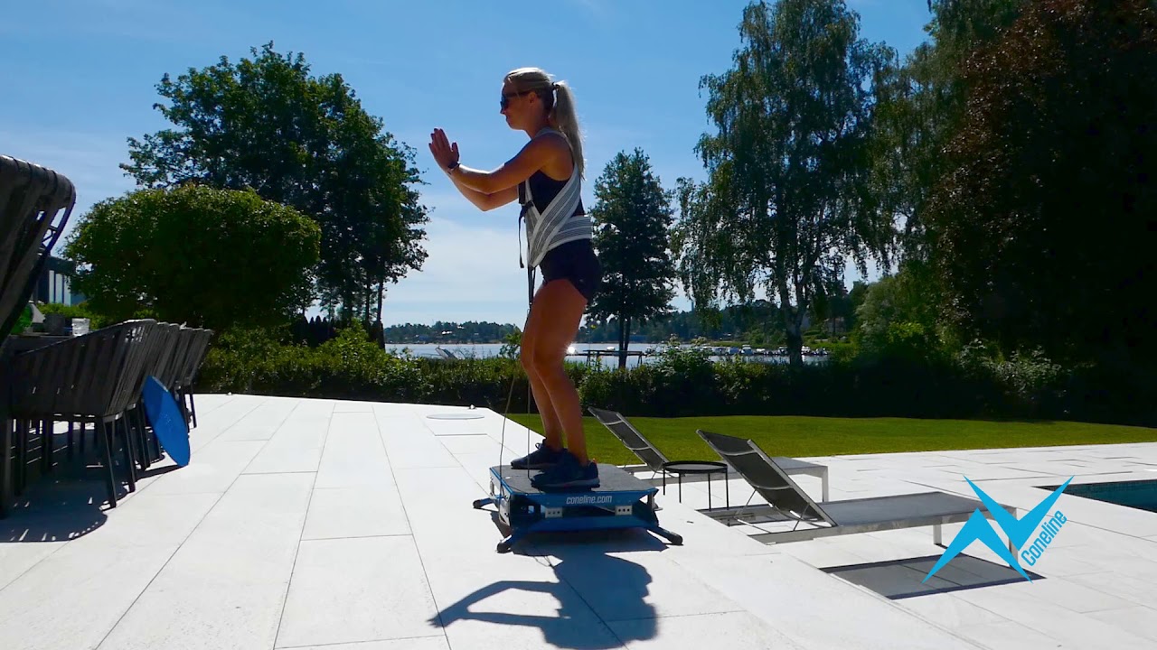 Caroline squats by the pool - YouTube
