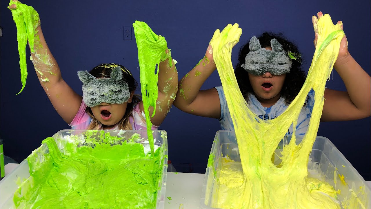 MAKING FLUFFY SLIME BLINDFOLDED - YouTube