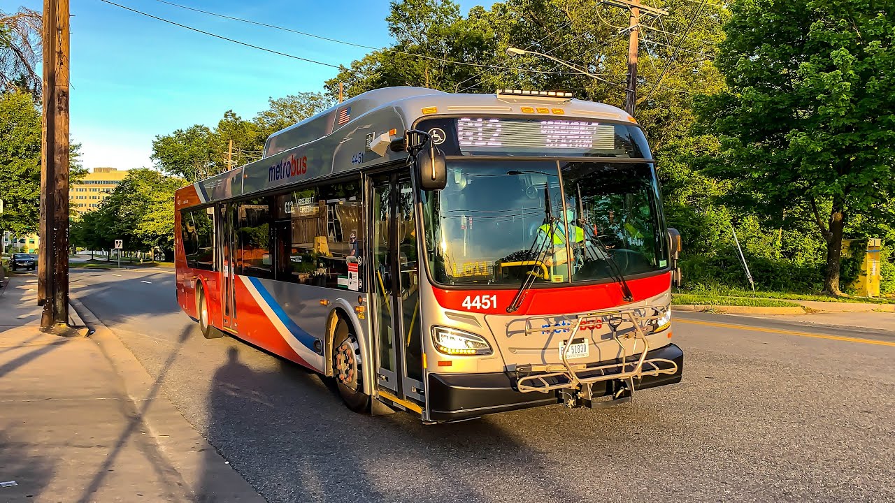 WMATA Metrobus 2019 New Flyer Xcelsior XD40 #4451 On Rt G12 - YouTube