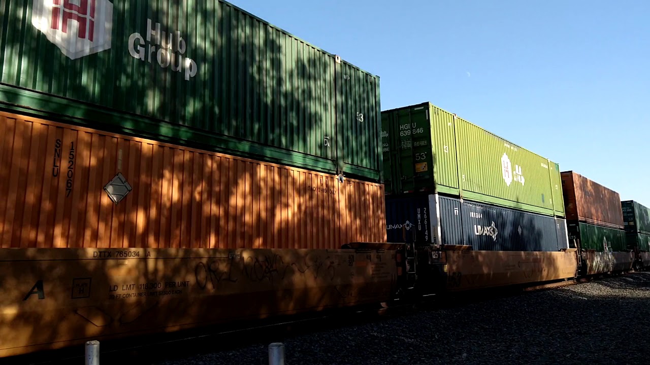 UP 2527 UP 2681 LEAD A NORTHBOUND INTERMODAL WITH UP 8741 UP 7244 AS ...