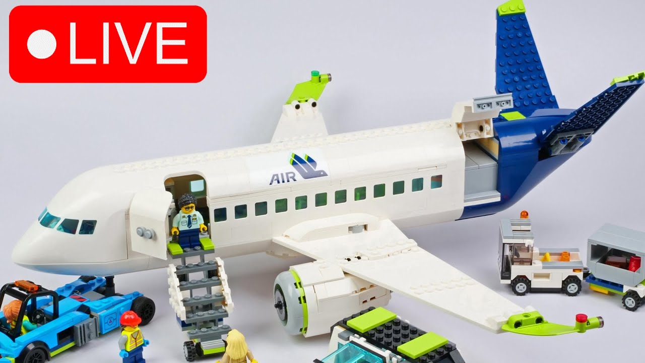 Building a LEGO plane! - YouTube