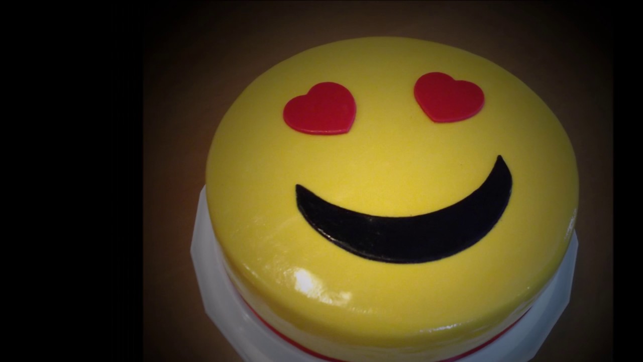 Smiley Cake - YouTube