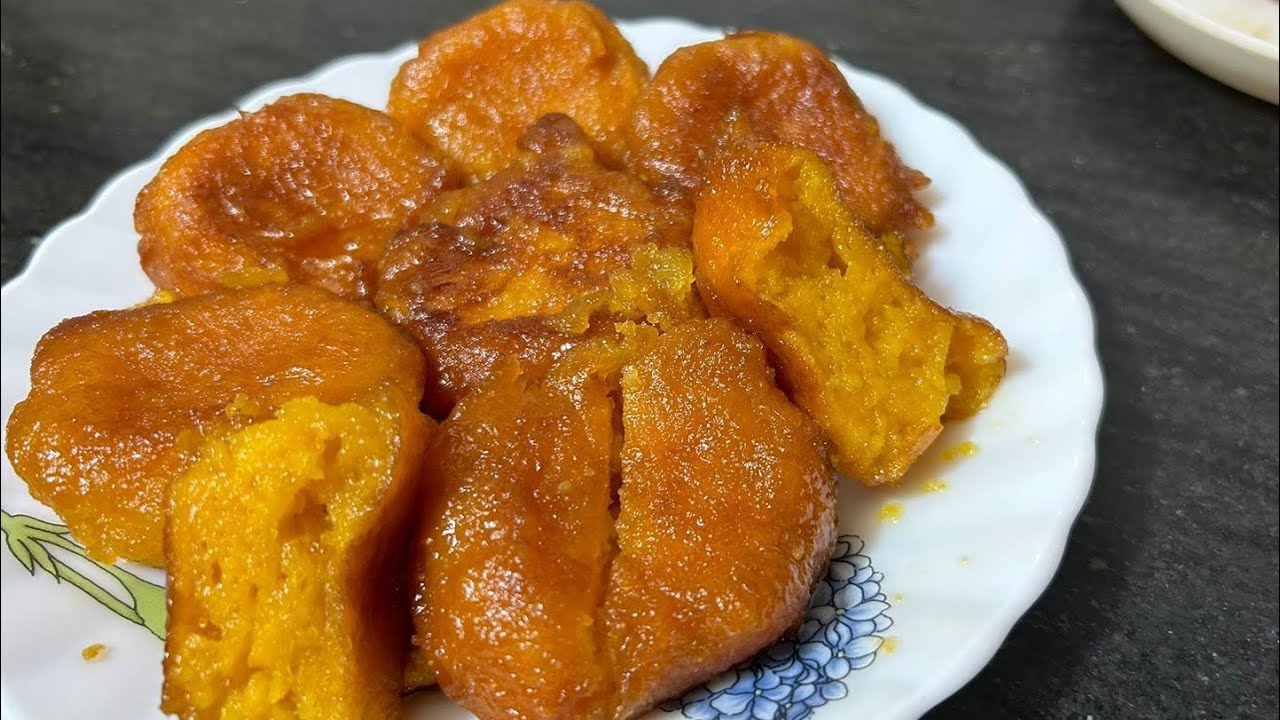 তালের নরম রসালো বড়া বানানোর সহজ উপকরণ ও পদ্ধতি // Taler Rosh bora ...