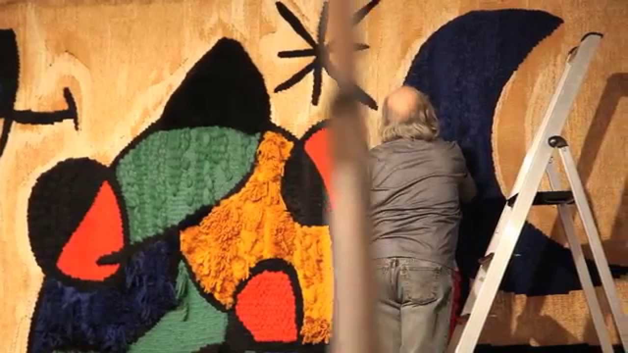 Trasllat del Tapís de Tarragona de Joan Miró i Josep Royo a Londres ...