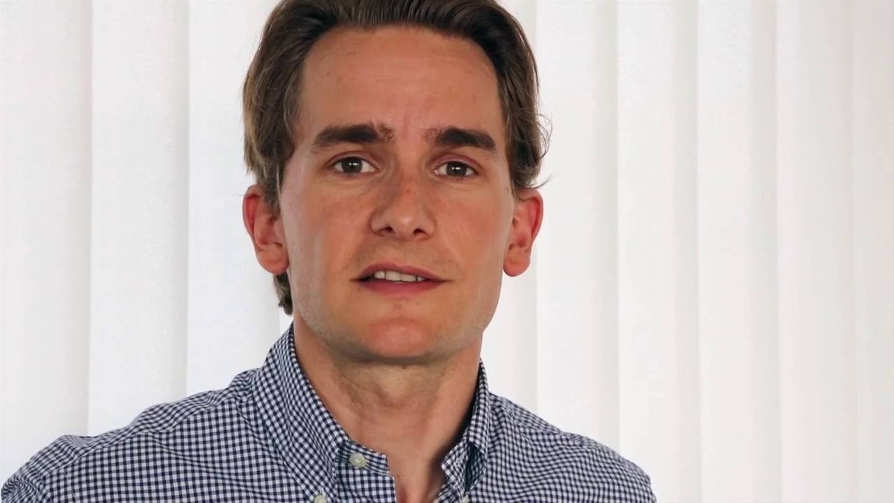 Oliver Bendix Nygaard, Sådan er det at læse en Henley MBA - YouTube