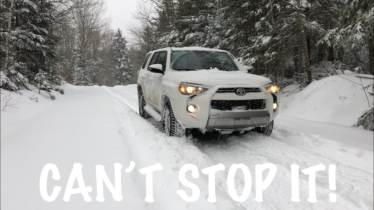 2020 TOYOTA 4RUNNER TRD OFFROAD & BRIDGESTONE BLIZZAKS IN MASSIVE SNOW ...