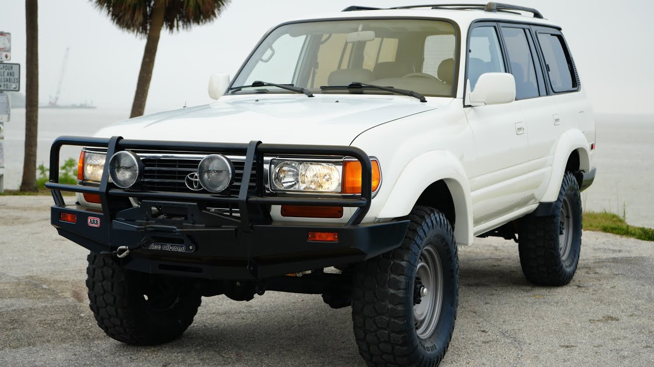 1996 Toyota Land Cruiser FZJ80 -BAT- 3X White - Walkaround #1 - YouTube