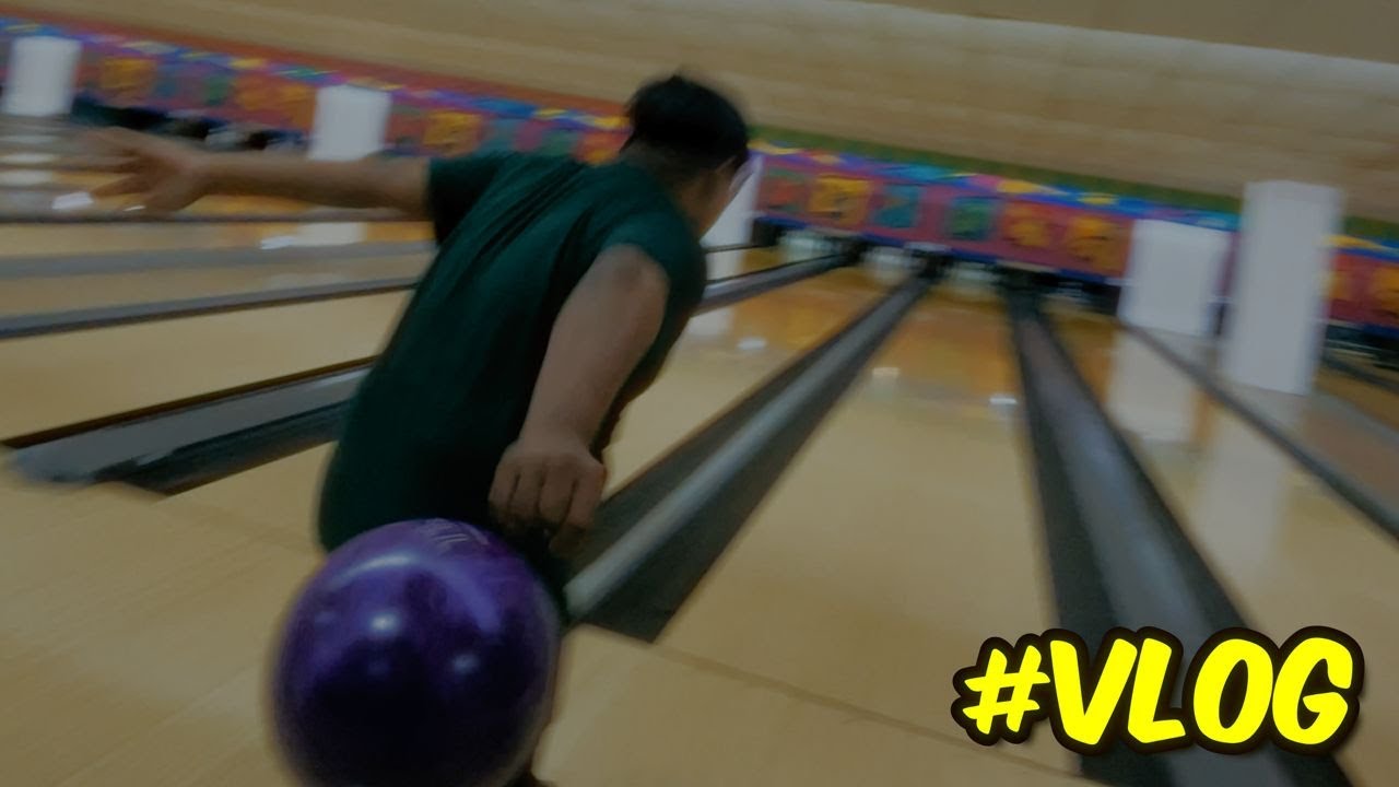 VLOG: BOWLING SKILL ISSUE (feat. Pizza Parang Melaka) - YouTube