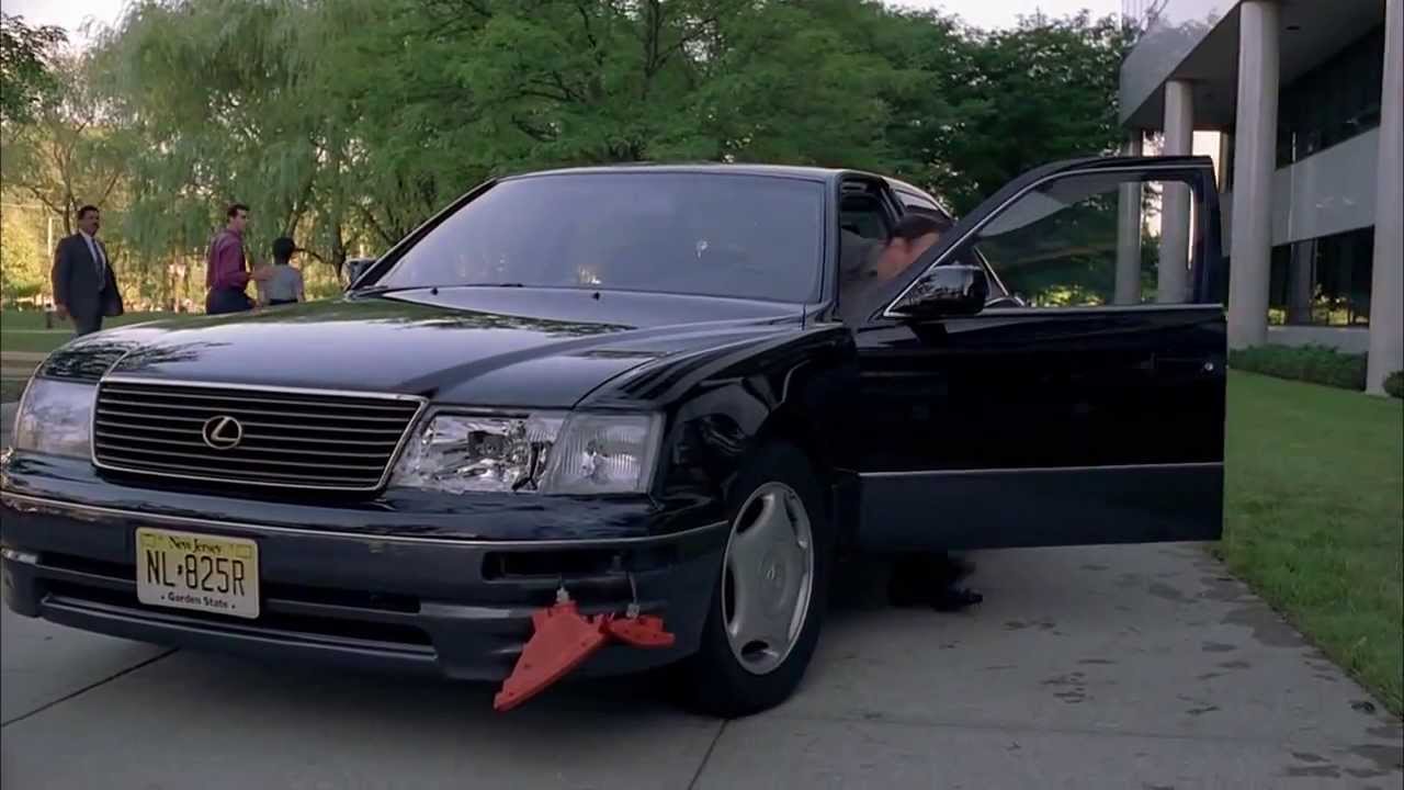 Tony Soprano - Car Chase Scene (SE1, Ep. 1) - YouTube