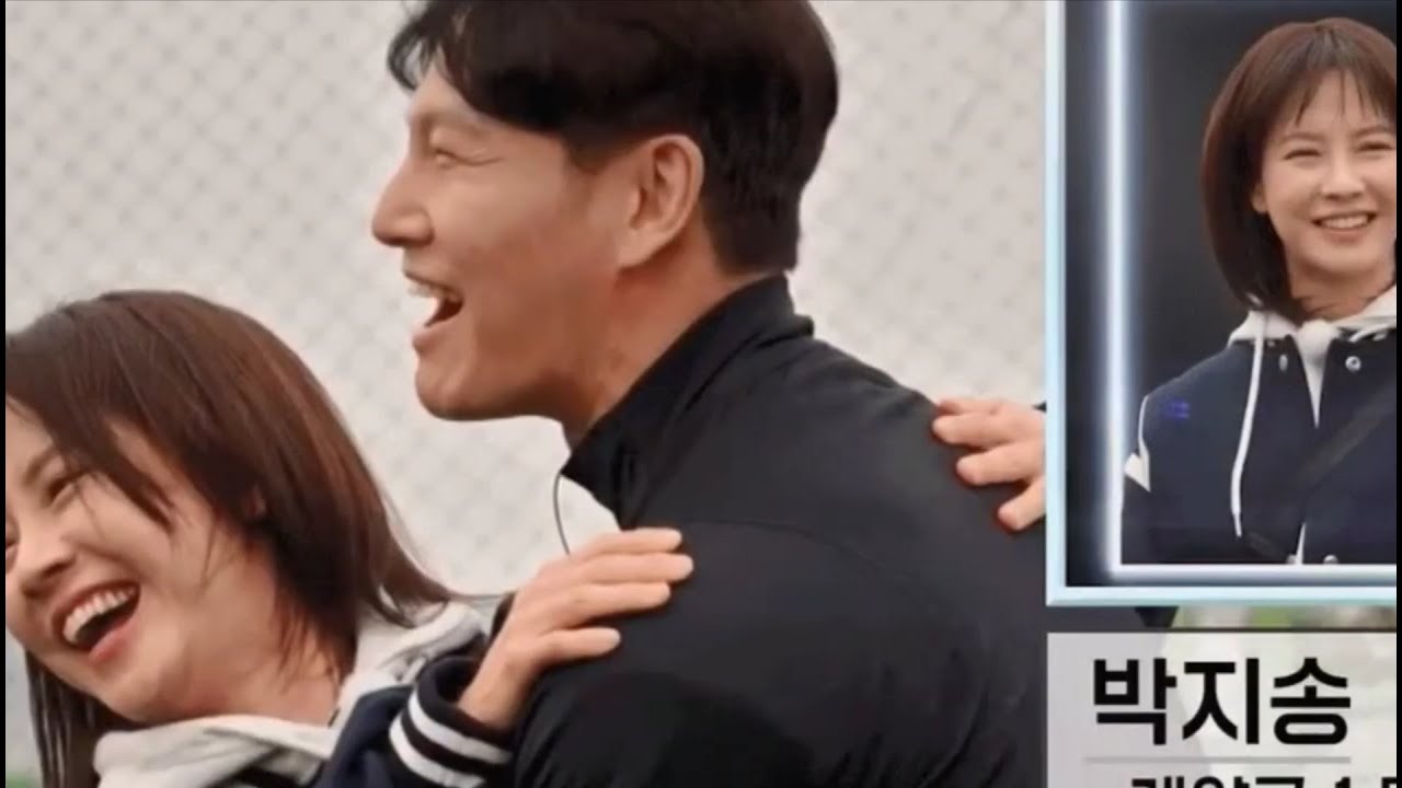 Spartace sweet moments #songjihyo #kimjongkook - YouTube