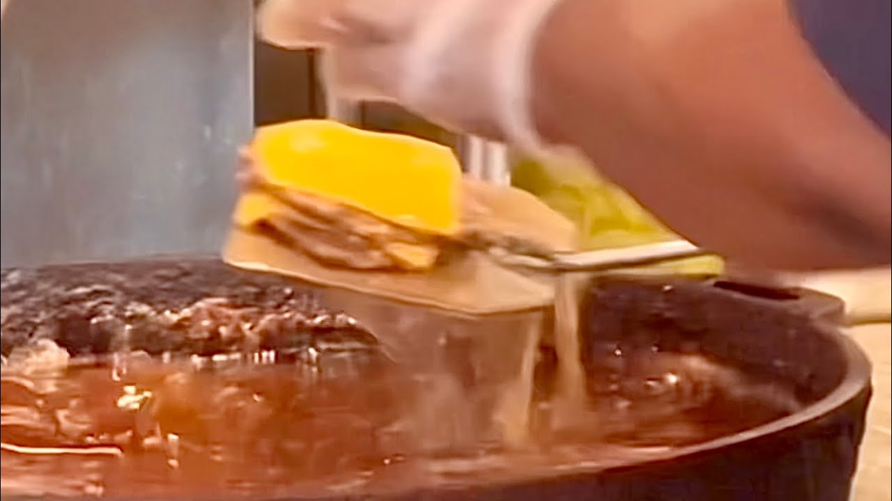 Pollo Wang eating in Memphis - YouTube