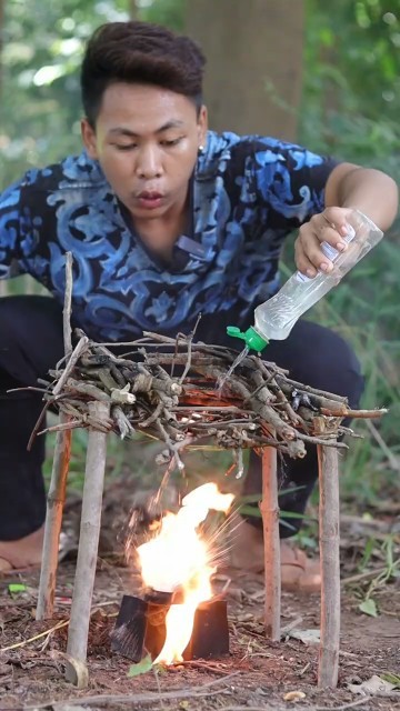 Survival Skills: How to Make Fire in 5 Minutes in Extreme Conditions. # ...