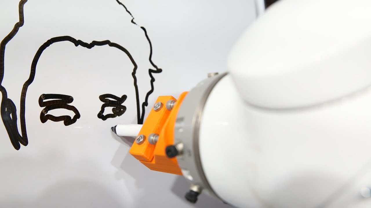 Surgical Robot Drawing from Image - YouTube