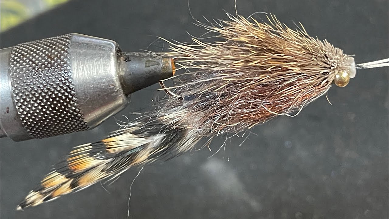 Ventral Matuka Tube Streamer Keel Style - YouTube