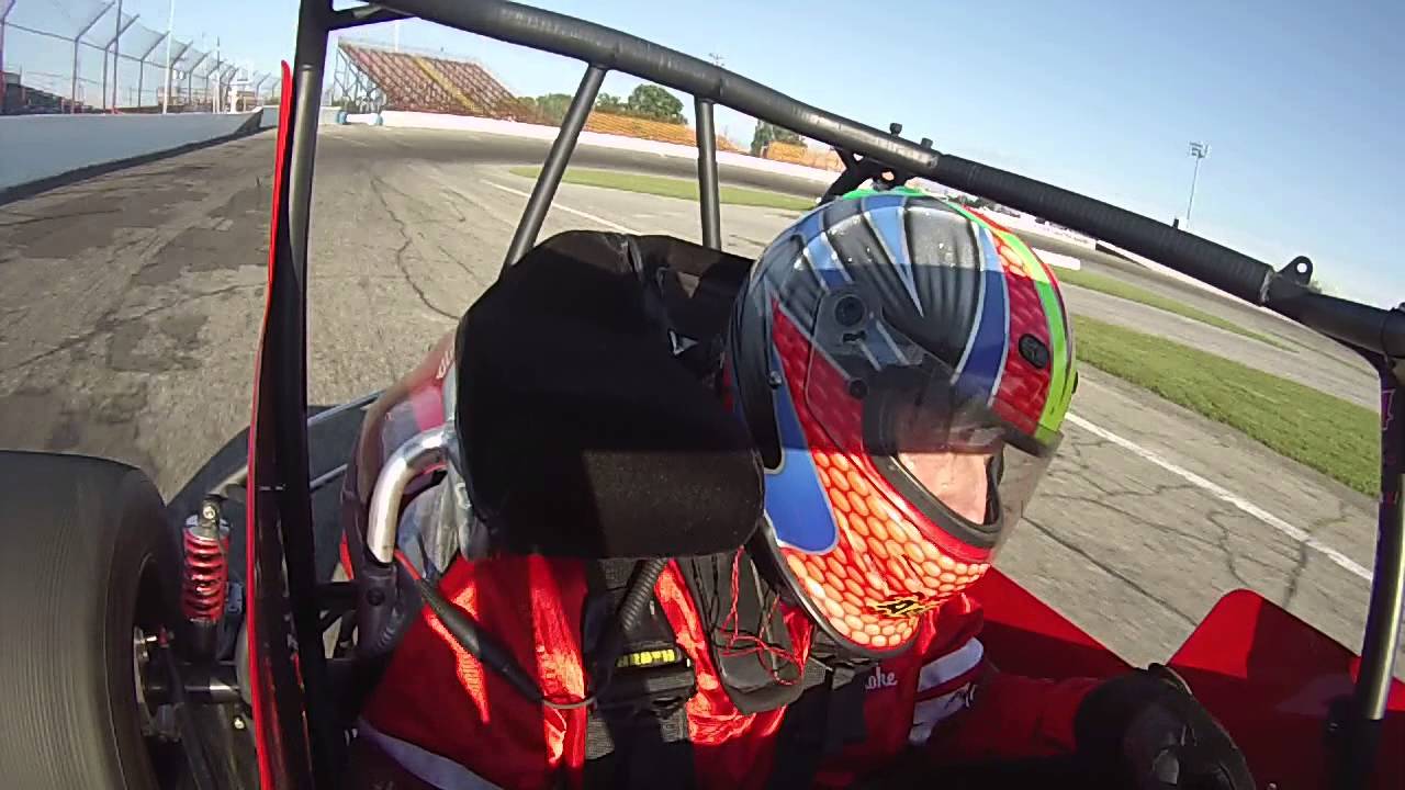 Kurt's 1st time in a Sprint Car (Rear View) - YouTube