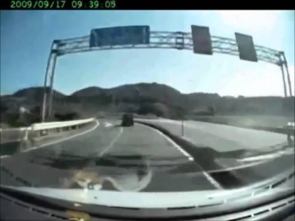 20# Car Crash in Japan CRAZY DRIVERS / Подборка аварий в Японии №20 ...