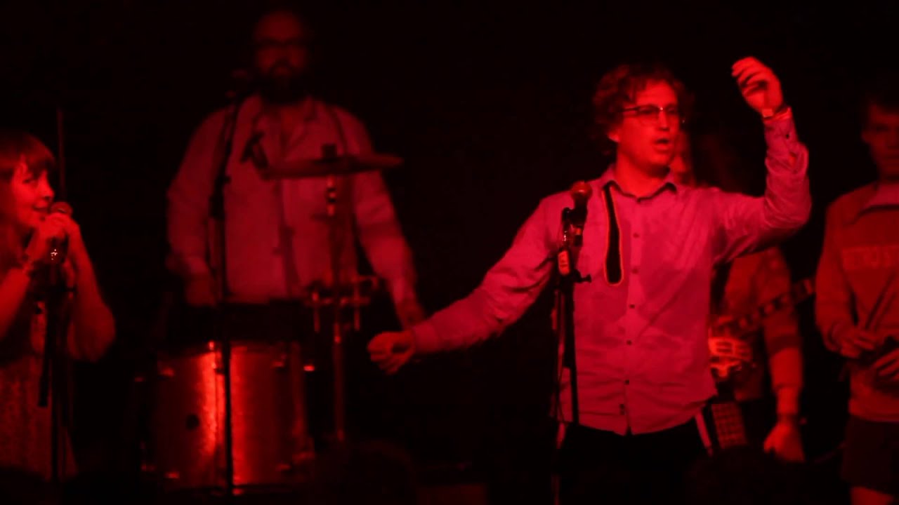 FM Belfast - AIRWAVES 2010 at Nasa - [High Definition] HD - YouTube