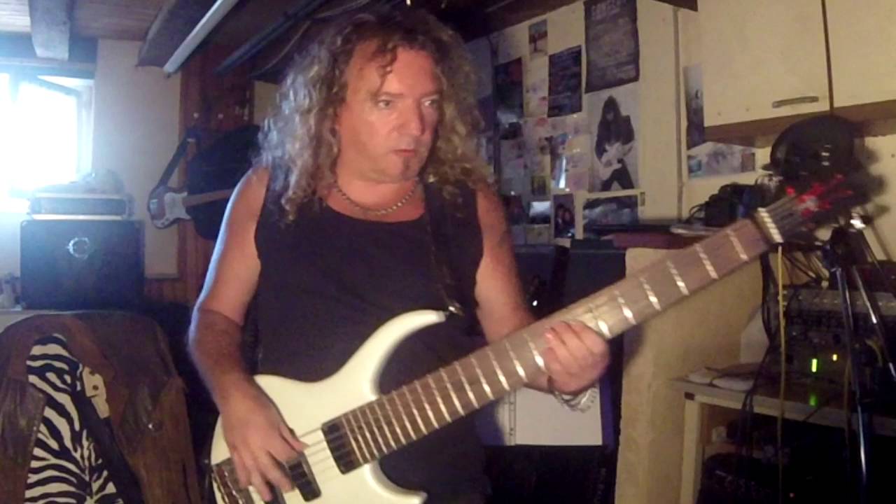 Oblivion "Fake" Bass recording and working session - YouTube