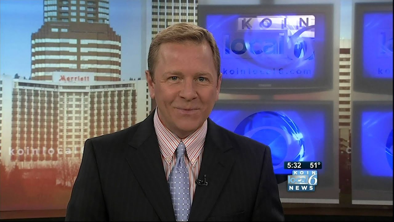 News Anchor Montage/Tim Becker - YouTube