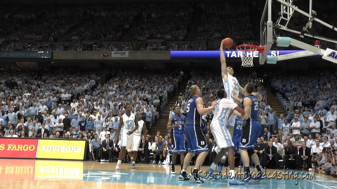 Rivers stuns Tar Heels at the buzzer - YouTube