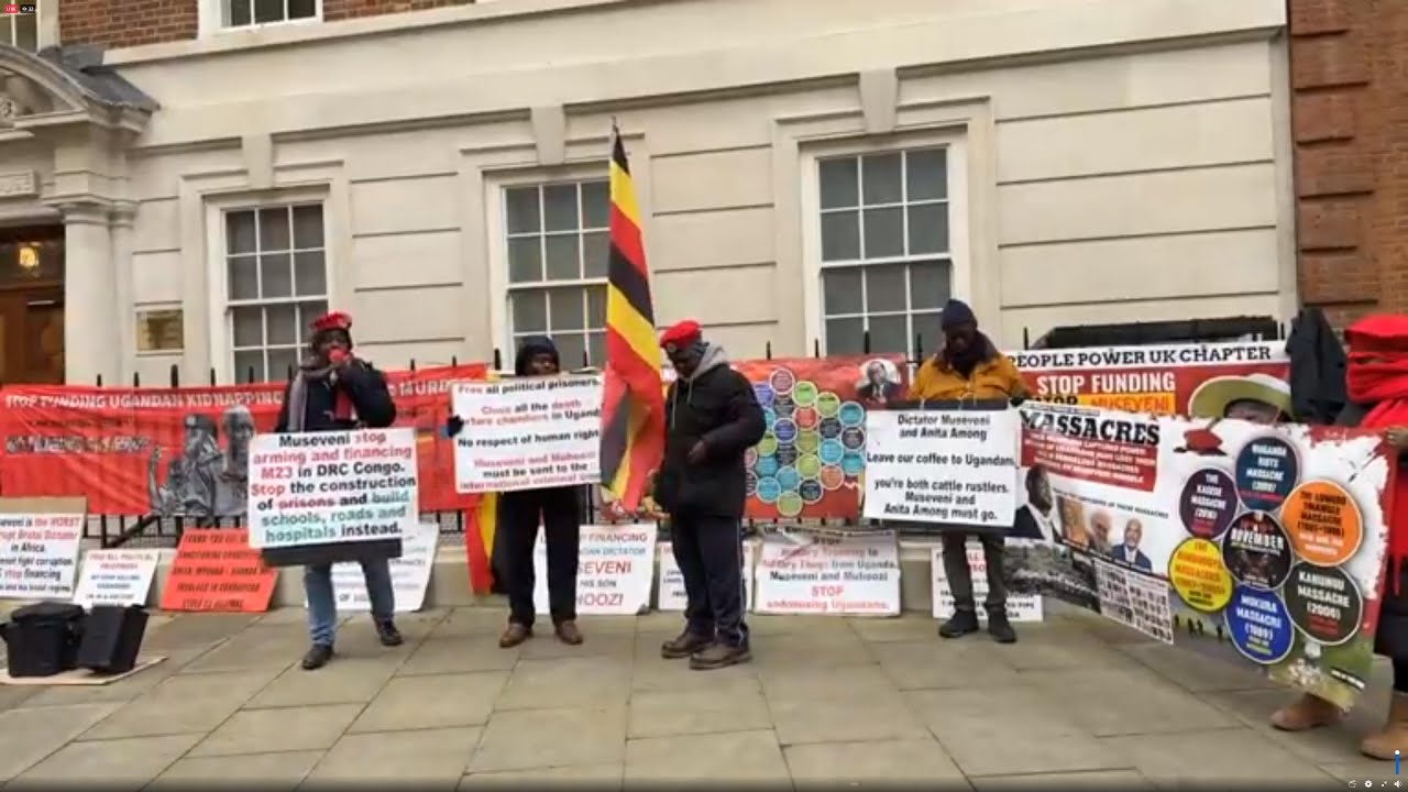 LIVE PROTEST UGANDANS Subscribing to NUP/People power want and end to ...